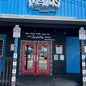 MOJO GRILL & CATERING - Updated June 2024 - 318 Photos & 279 Reviews ...