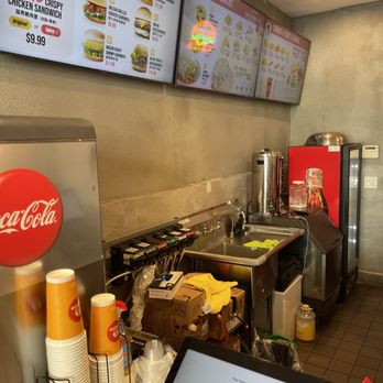 MACHO BURGER - Updated May 2024 - 132 Photos & 40 Reviews - Yelp