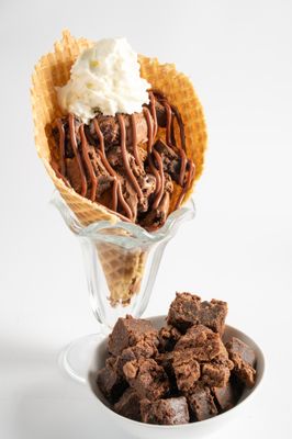 WHITE RABBIT DESSERT EXPERIENCE - 299 Photos & 89 Reviews - Desserts ...