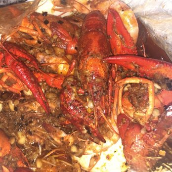 THE CRAB BARRACK - Updated April 2025 - 50 Photos & 19 Reviews - 7861 ...