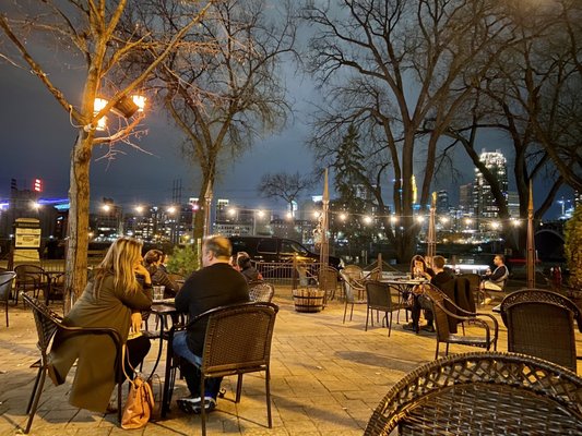 ASTER CAFE - Updated May 2024 - 360 Photos & 437 Reviews - 125 SE Main ...