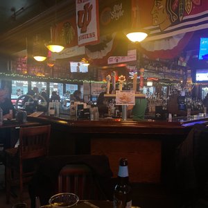 SLUGGERS WORLD CLASS SPORTS BAR - 165 Photos & 530 Reviews - Sports ...