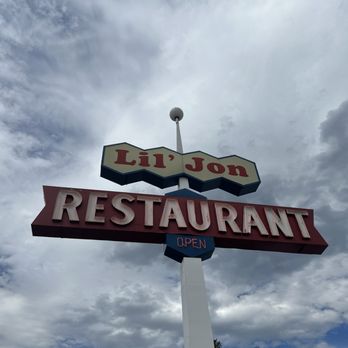 LIL’ JON RESTAURANT & LOUNGE - Updated September 2024 - 575 Photos ...