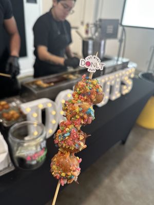 THE MINI DONUT BAR - 21 Photos - 11099 Hole Ave, Riverside, California ...