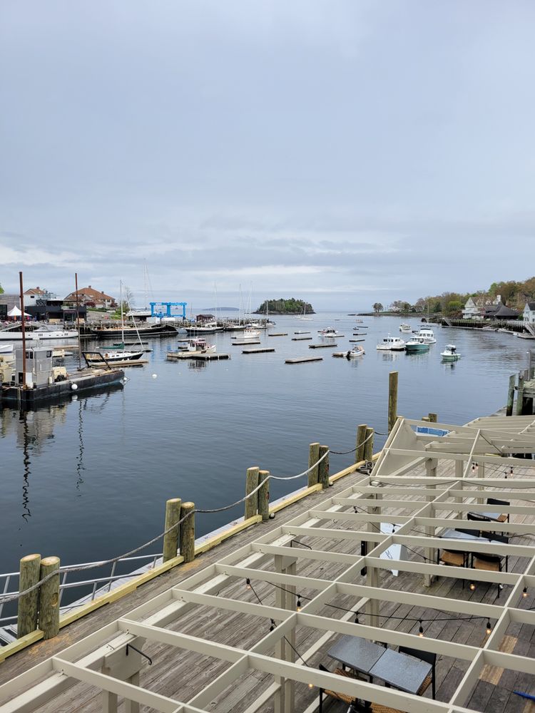 GRAND HARBOR INN - Updated December 2025 - 49 Photos & 27 Reviews - 14 ...