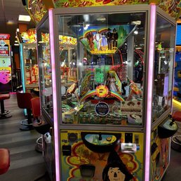 KNUCKLEHEADS TRAMPOLINE PARK, RIDES AND BOWLING - Updated December 2025 ...