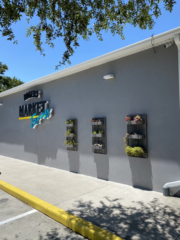 ROGERS MARKET EXPRESS - Updated July 2025 - 4460 Tallevast Rd, Sarasota ...
