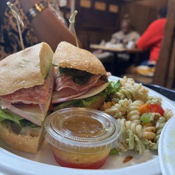 SIMPLE SIMON’S BAKERY & BISTRO - 1220 Photos & 1499 Reviews - 3639 Main ...