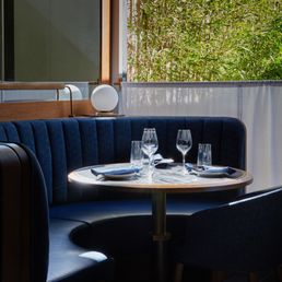 BLUE WHALE RESTAURANT & LOUNGE - Updated January 2025 - 536 Photos ...