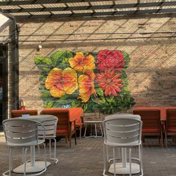 THE DANDY CROWN - Updated April 2025 - 121 Photos & 77 Reviews - 694 N ...