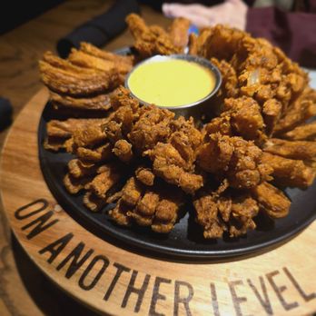 OUTBACK STEAKHOUSE - Updated July 2024 - 19 Photos & 24 Reviews - 1102 ...