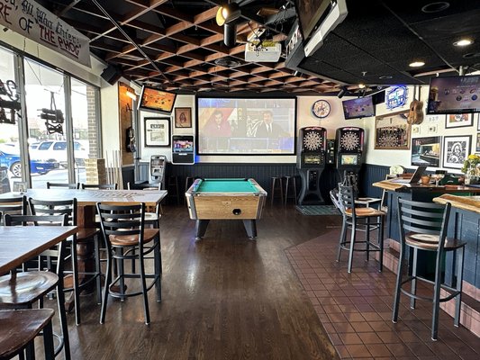 MURPHY’S CORNER - Updated December 2025 - 327 Photos & 66 Reviews ...