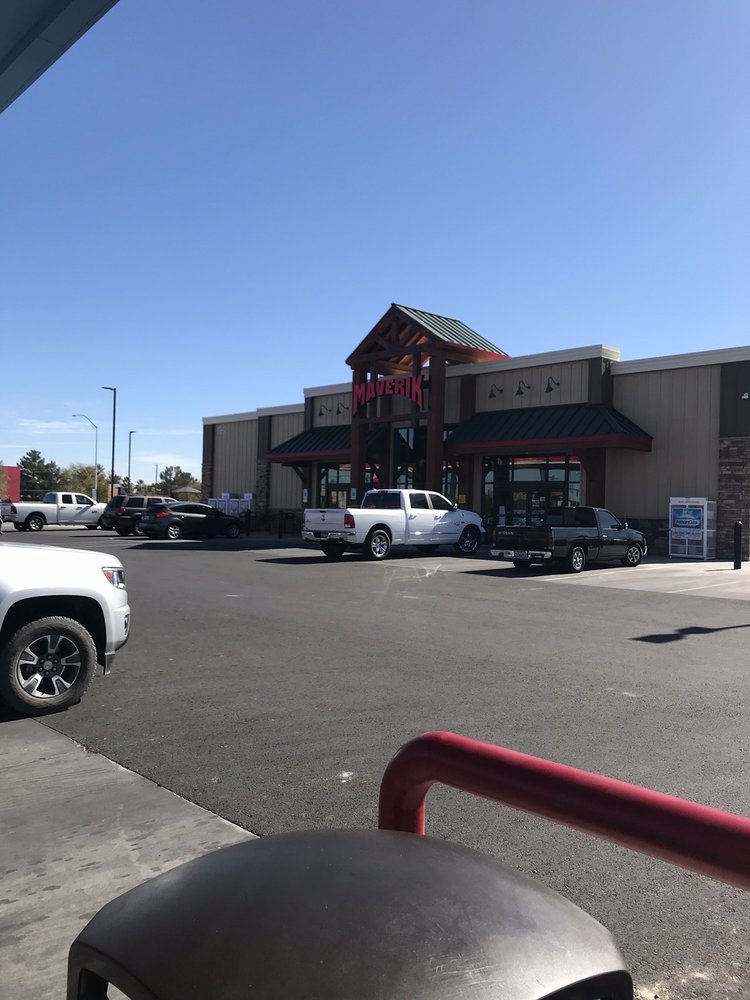 MAVERIK COUNTRY STORE - 16 Photos - 5737 S Jones Blvd, Las Vegas ...