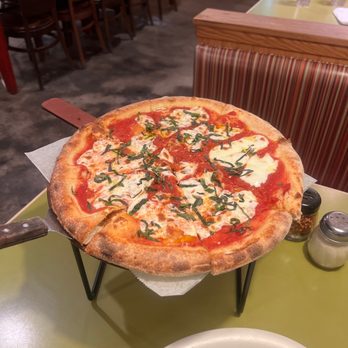 FLIPPERS PIZZERIA - Updated October 2025 - 177 Photos & 244 Reviews ...