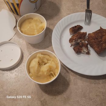 3 SISTERS’ CHICKEN - Updated October 2025 - 23 Photos & 14 Reviews ...