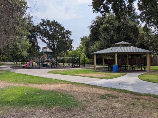 BELLVIEW PARK - Updated July 2025 - 2600 Howe Ave, Sacramento ...