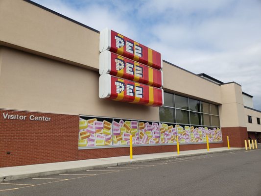 PEZ VISITOR CENTER - 585 Photos & 147 Reviews - Visitor Centers - 35 ...