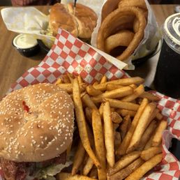 FAST EDDIE’S MOAB - Updated January 2026 - 146 Photos & 295 Reviews ...