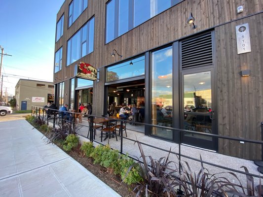 GREAT NOTION BREWING - BALLARD - Updated February 2025 - 139 Photos ...