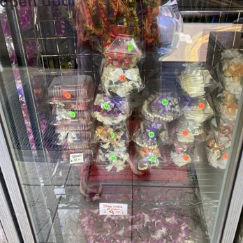 LIN’S LEI SHOP - Updated August 2025 - 349 Photos & 272 Reviews - 1017 ...