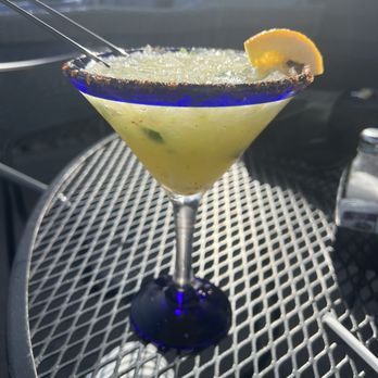 D’ LUA ON THE RIVER - Updated December 2025 - 12 Reviews - 1201 E River ...