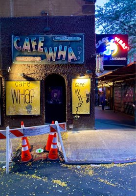 CAFE WHA? - 120 Photos & 423 Reviews - 115 MacDougal St, New York, NY ...