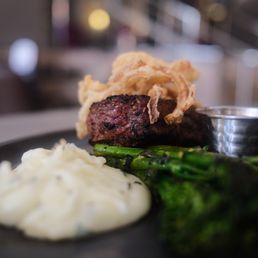 FIRELAKE GRILL HOUSE AND COCKTAIL BAR - 25 Photos & 10 Reviews ...