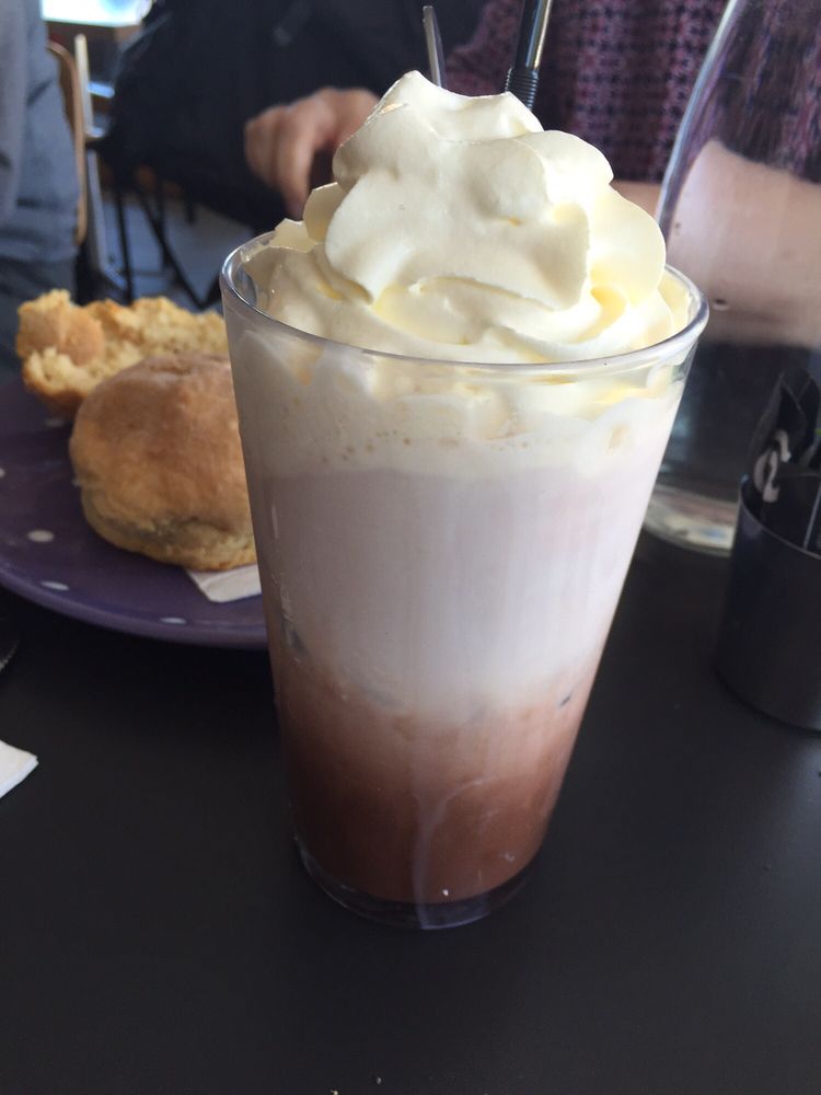 THE RUNAWAY SPOON - Updated May 2025 - 18 Photos & 11 Reviews - 12 ...