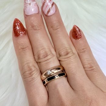 US NAILS - Updated December 2025 - 216 Photos & 190 Reviews - 7844 ...