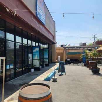 SOCAL VIBES - Updated December 2025 - 456 Photos & 321 Reviews - 17812 ...