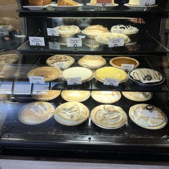 MARIE CALLENDER’S RESTAURANT & BAKERY - Updated November 2025 - 342 ...