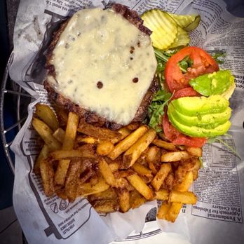 FRIENDLY RED’S TAVERN - Updated September 2025 - 22 Photos & 57 Reviews ...