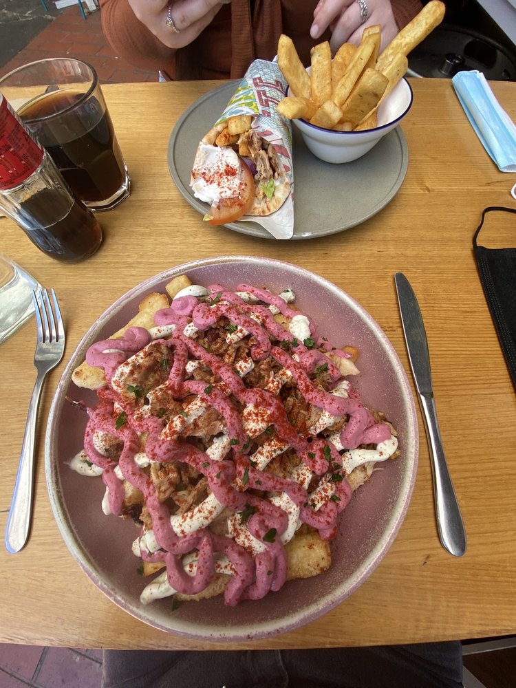 MISS PICKLE 1971 - Updated May 2024 - 425 Burwood Hwy, Wantirna South ...