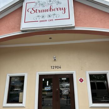 STRAWBERRY BAKERY CAFE - Updated January 2026 - 41 Photos & 18 Reviews ...