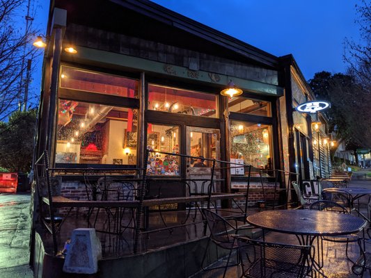 BANTAM PUB - 317 Photos & 366 Reviews - 737 Ralph Mcgill Blvd Ne ...