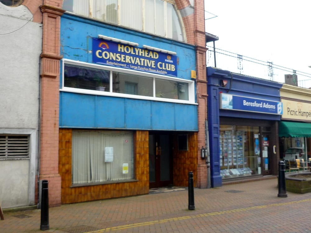 HOLYHEAD CONSERVATIVE CLUB - Updated July 2025 - Stanley Street ...