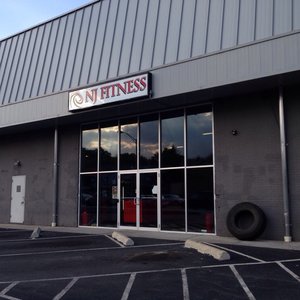 RETRO FITNESS - Updated August 2025 - 107 Photos & 87 Reviews - 100 ...