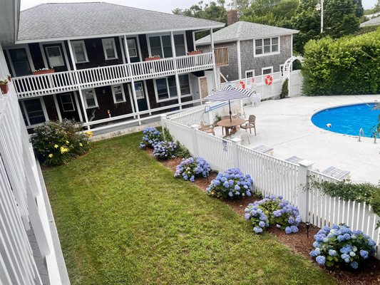 EDGARTOWN COMMONS - Updated August 2025 - 20 Photos & 21 Reviews - 20 ...