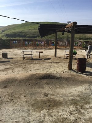 5 DOGS RANGE - 27 Photos & 25 Reviews - 20238 Woody Rd, Bakersfield, CA ...