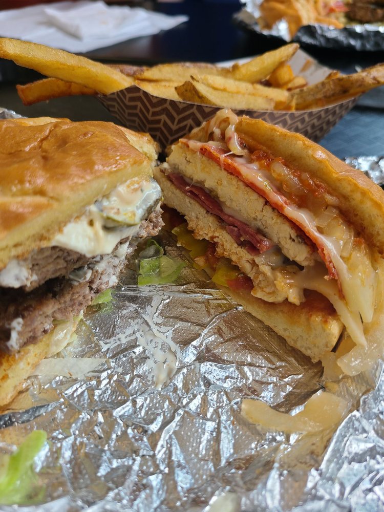 MAD MIKE’S BURGERS & FRIES - 18 Photos & 62 Reviews - 194 N Brookwood ...