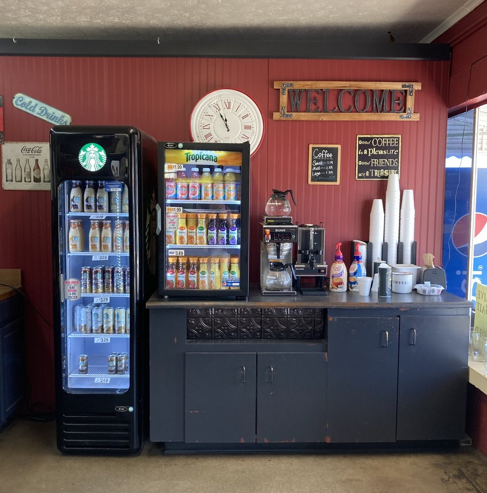 BYBEE MARKET - Updated September 2025 - 1554A Highway 160, Bybee ...