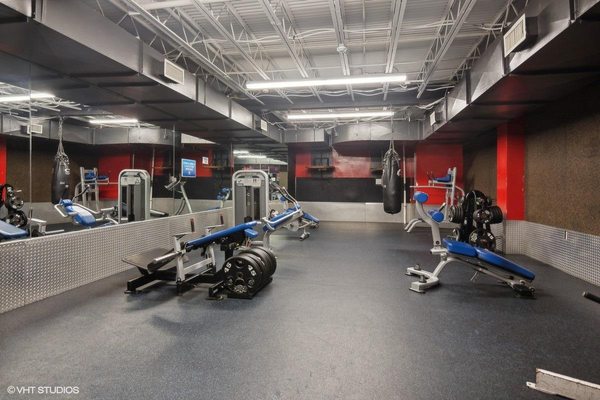 CRUNCH FITNESS - STATEN ISLAND SOUTH - Updated December 2025 - 35 ...