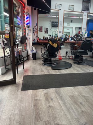 FIRST CLASS UNISEX BARBER SHOP - Updated December 2025 - 10425 Jamaica ...