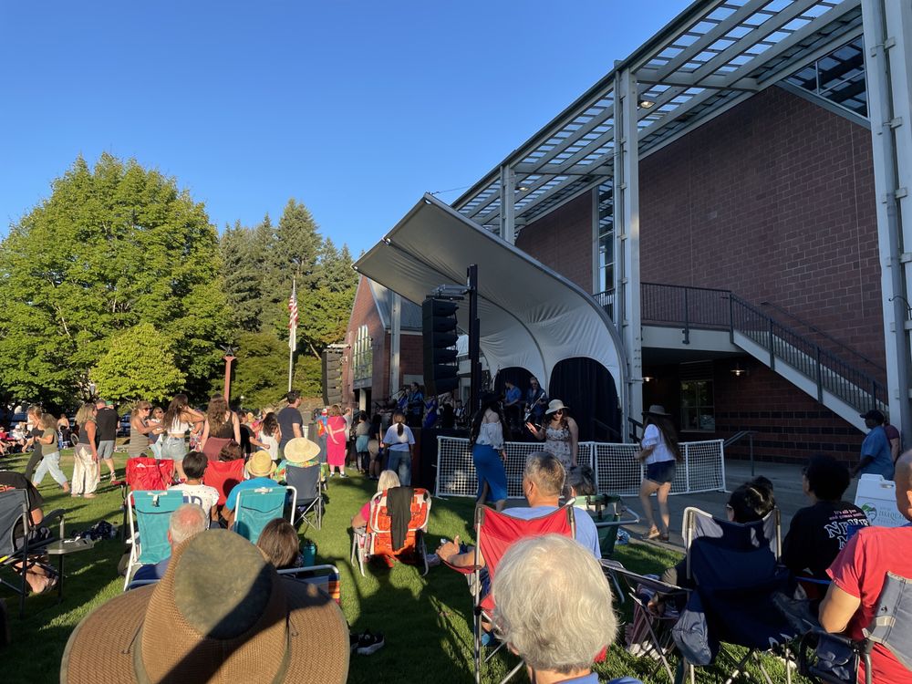 ISSAQUAH COMMUNITY CENTER - Updated December 2025 - 301 Rainer Blvd S ...