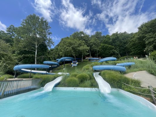 RAGING RIVERS WATER PARK - Updated April 2026 - 44 Photos & 37 Reviews ...