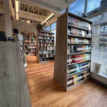 BROOKLINE BOOKSMITH - Updated December 2025 - 156 Photos & 510 Reviews ...