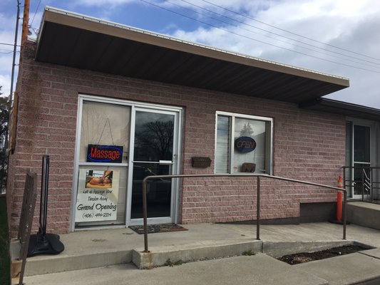 RED LEAF SPA - Updated September 2025 - 11 Photos - 2401 Bayard St ...