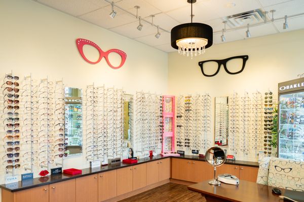 HAWKS PRAIRIE VISION CLINIC - Updated December 2025 - 17 Photos & 42 ...