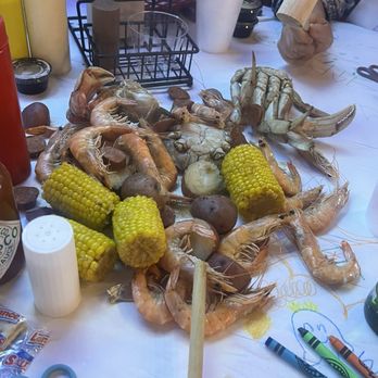 THE BOILING POT - Updated March 2025 - 254 Photos & 375 Reviews - 201 S ...