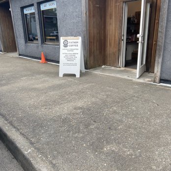 FATHOM COFFEE - Updated July 2025 - 160 Photos & 70 Reviews - 1682 ...